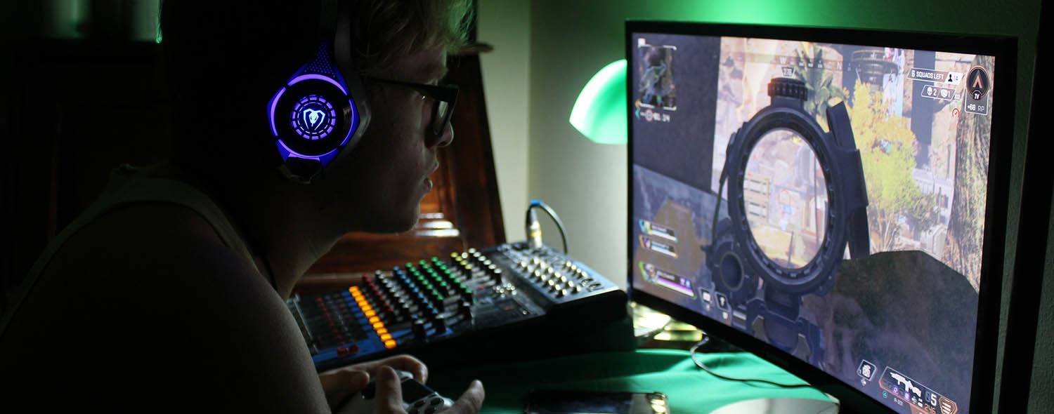 How To Become A Gamer - Spot The Penguin